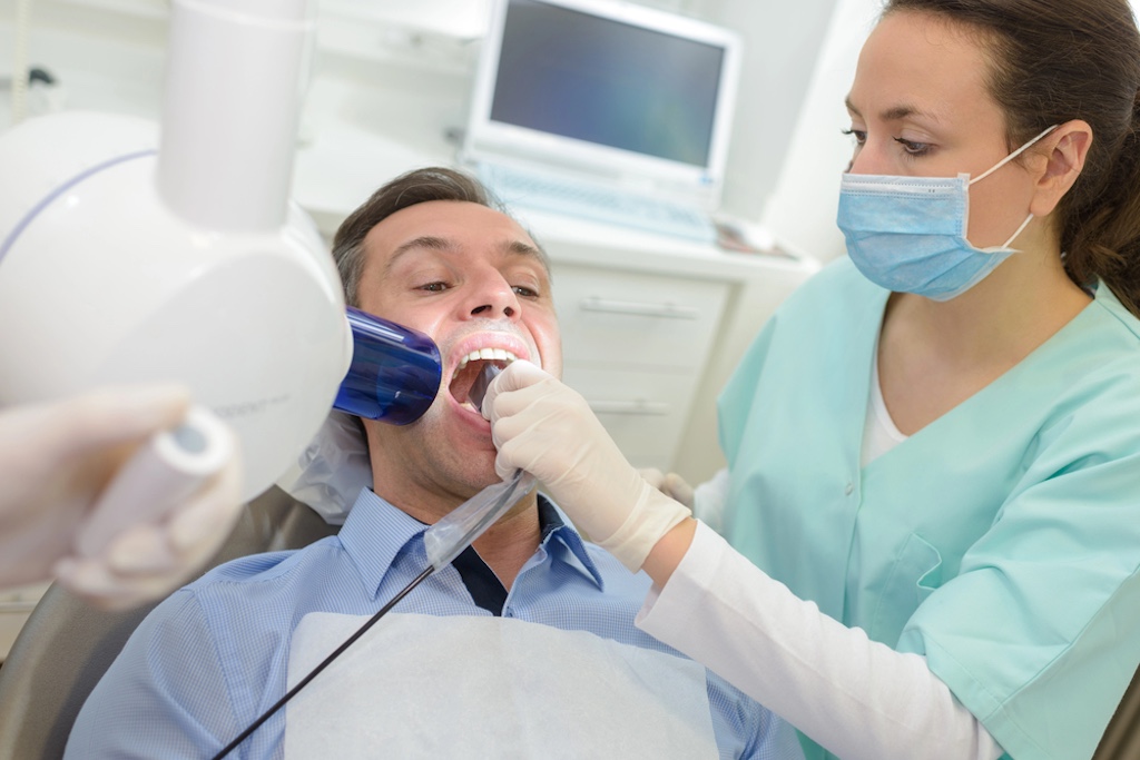 Understanding Dental X-Ray Sensors: 2025 Guide - DentiMax