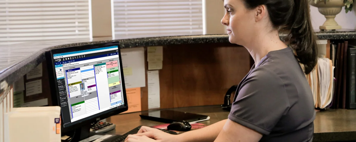 3 Dental Office Management Software Features for the Front Desk - DentiMax
